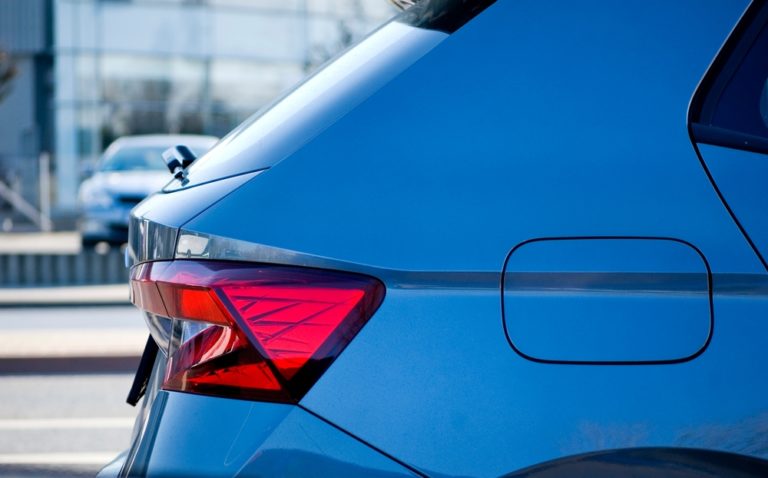 Determining Fault When Hitting a Parked Car | 24/7 Help